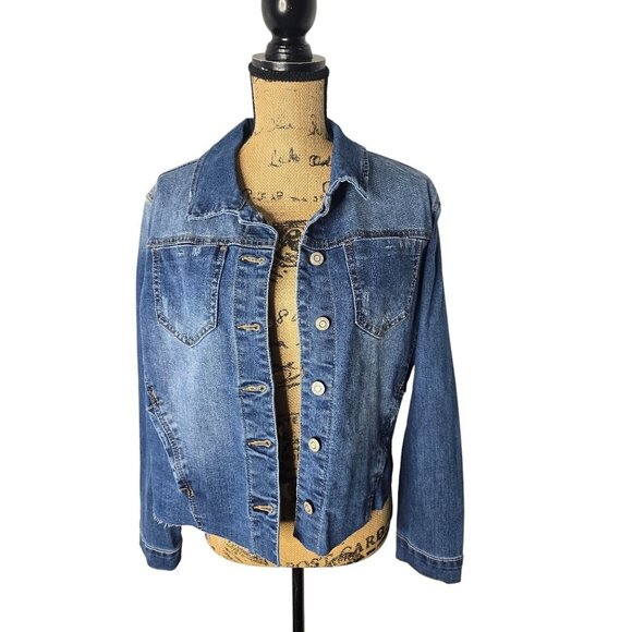 Kensie | Jackets & Coats | Nwt Kensie Distressed Raw Hem Denim Jean ...